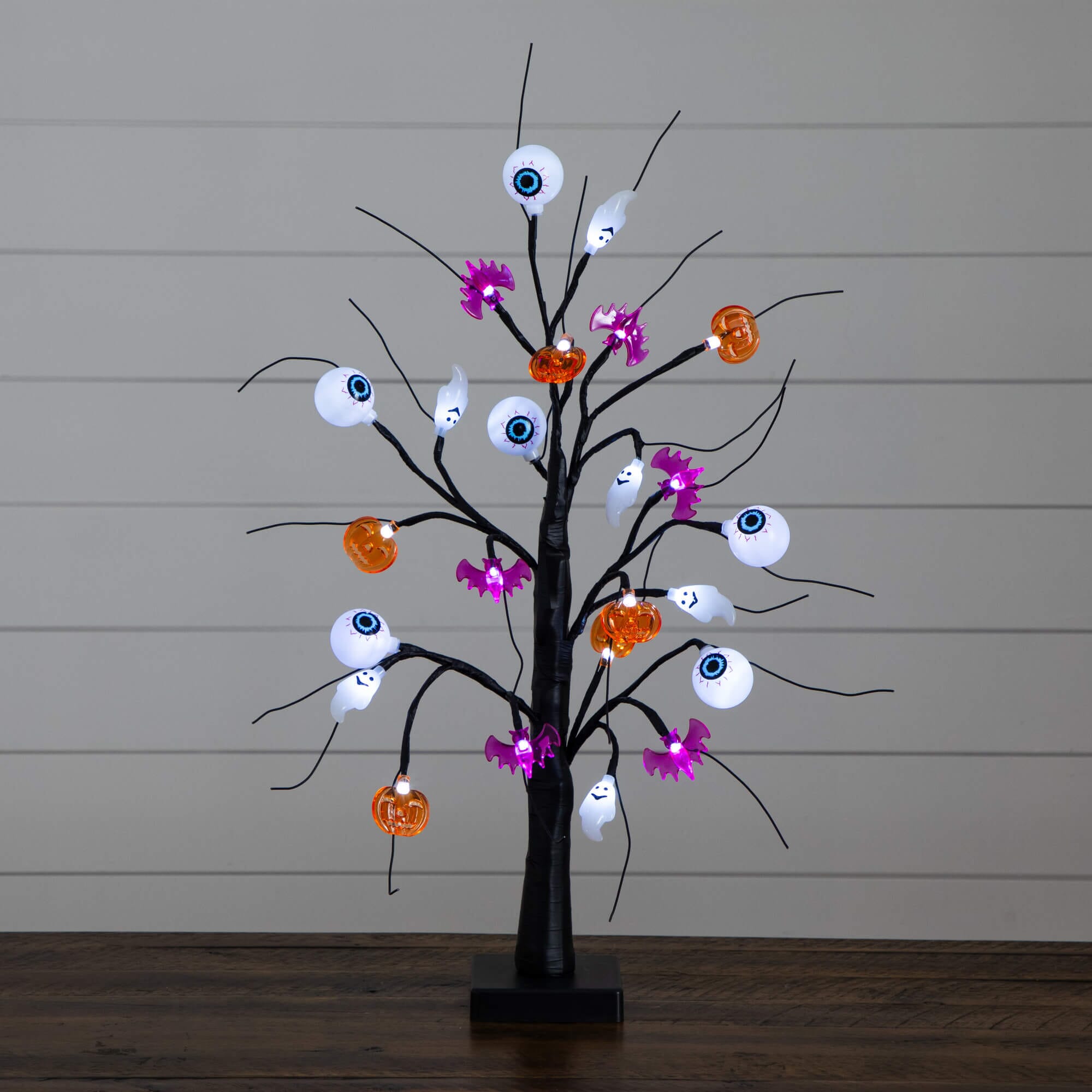 2' Pre-Lit Artificial Halloween Eyeballs, Ghosts, Bats & Pumpkins 24 L ...