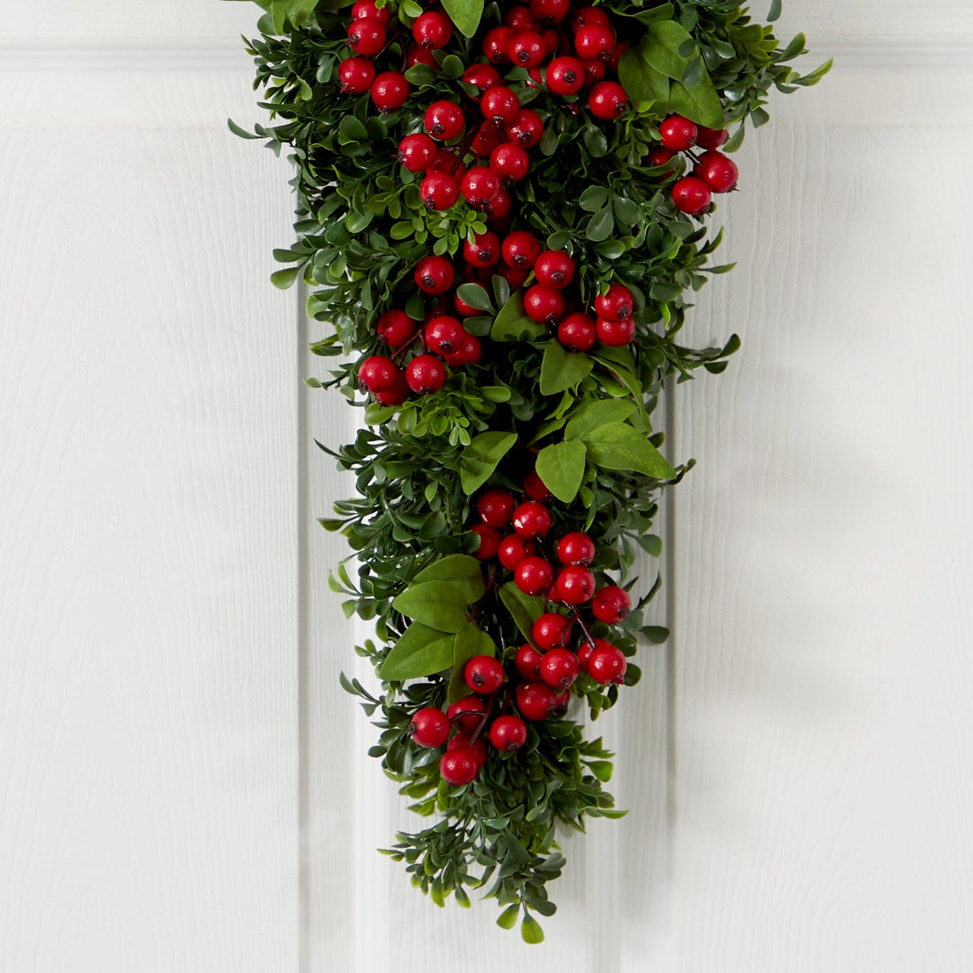 26” Berry Boxwood Teardrop | Nearly Natural