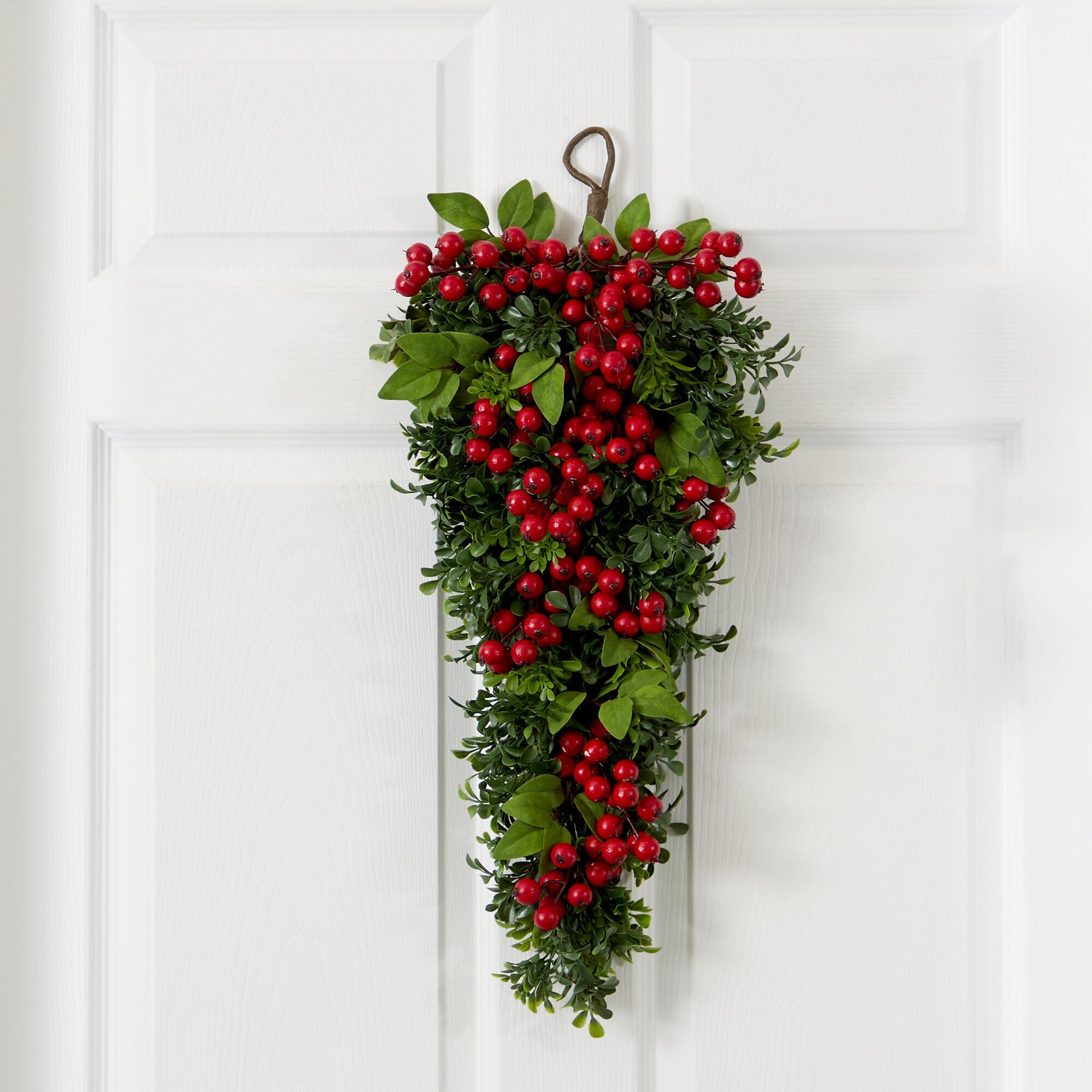 26” Berry Boxwood Teardrop | Nearly Natural