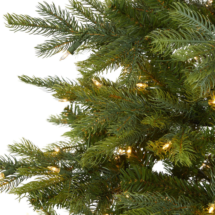 7’ North Carolina Spruce Artificial Christmas Tree with 450 Clear ...